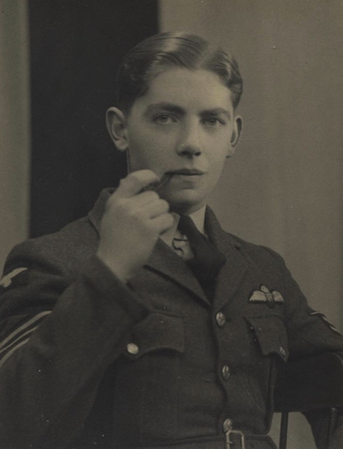 24/25. 03. 1944. No. 625 Squadron R.A.F. Lancaster I. ED317. Fl/Sgt ...